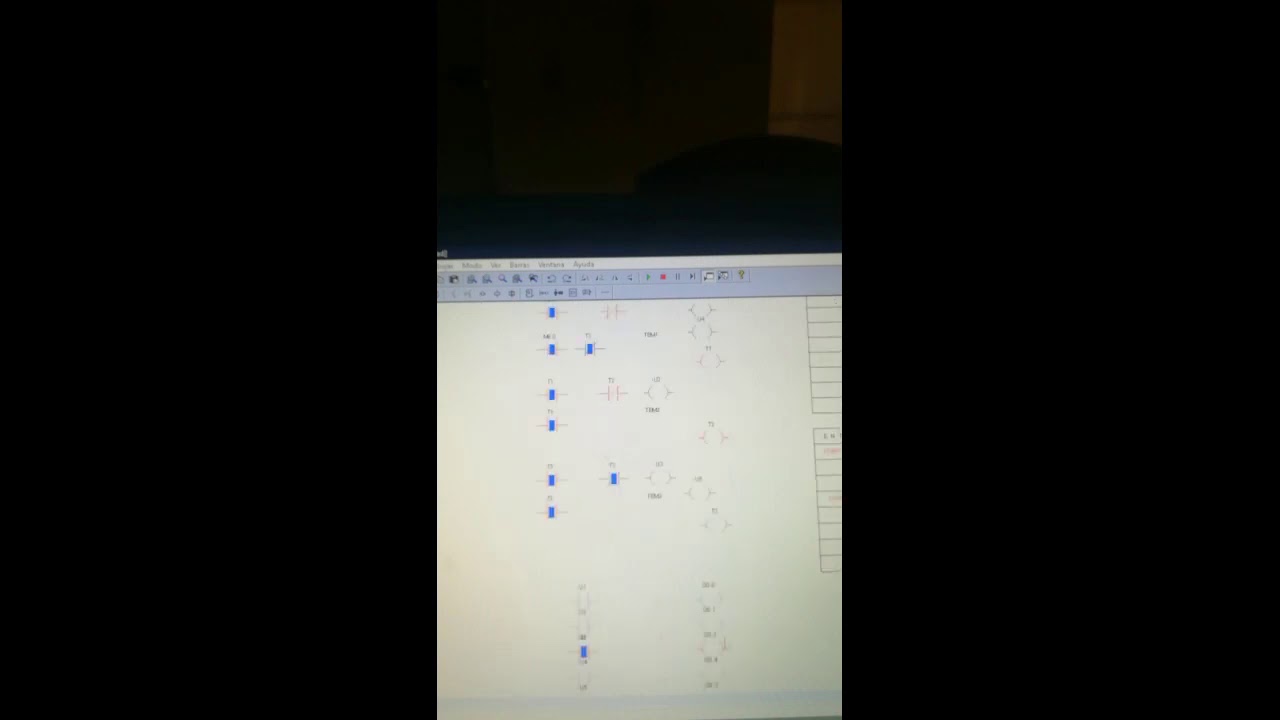 Práctica 2 Semaforo doble vía - YouTube