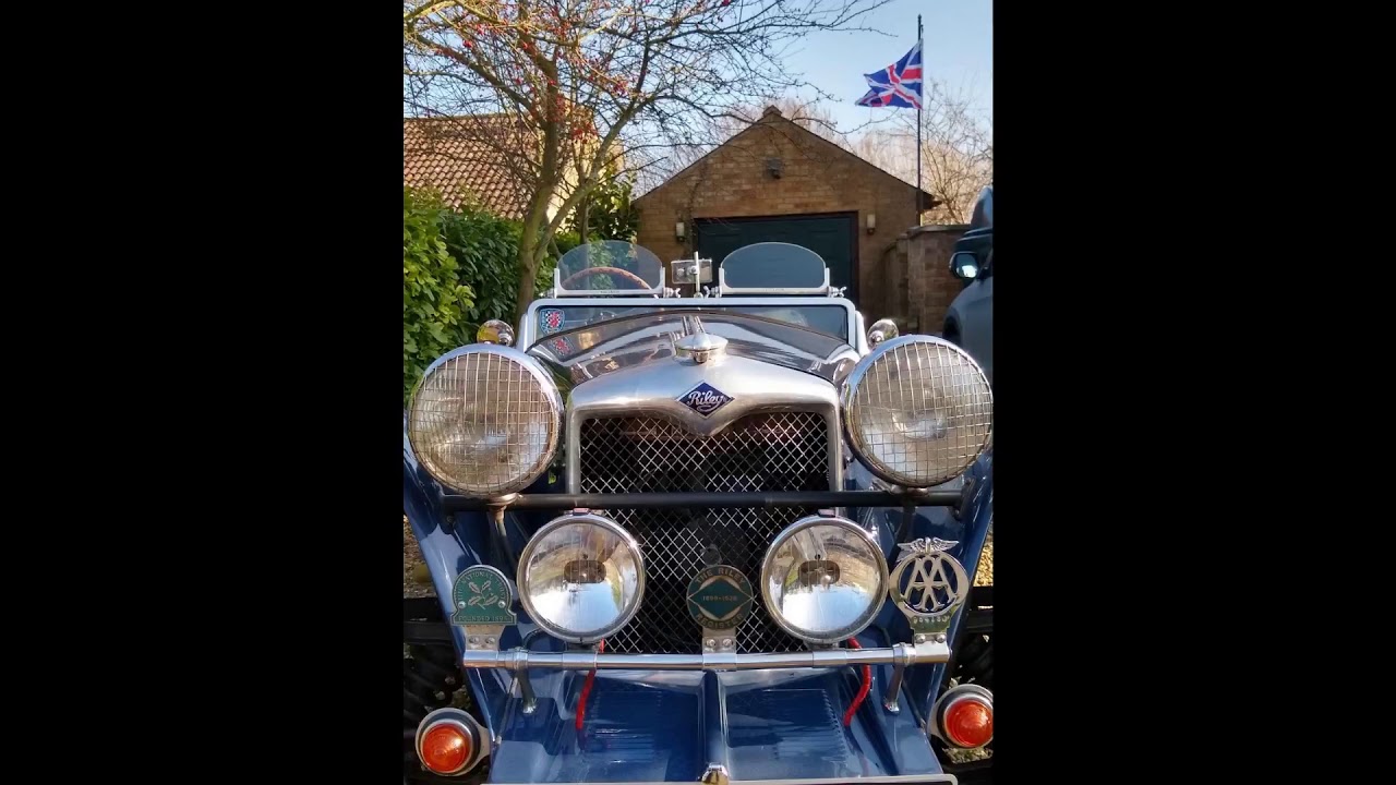 Vincent MPH (1934 Riley MPH replica) - YouTube