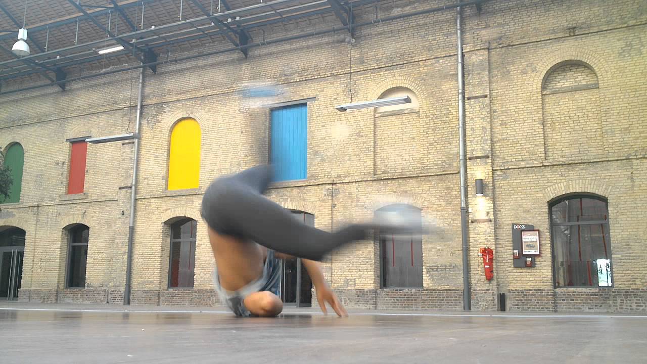 Breakdance shoulder halo - YouTube