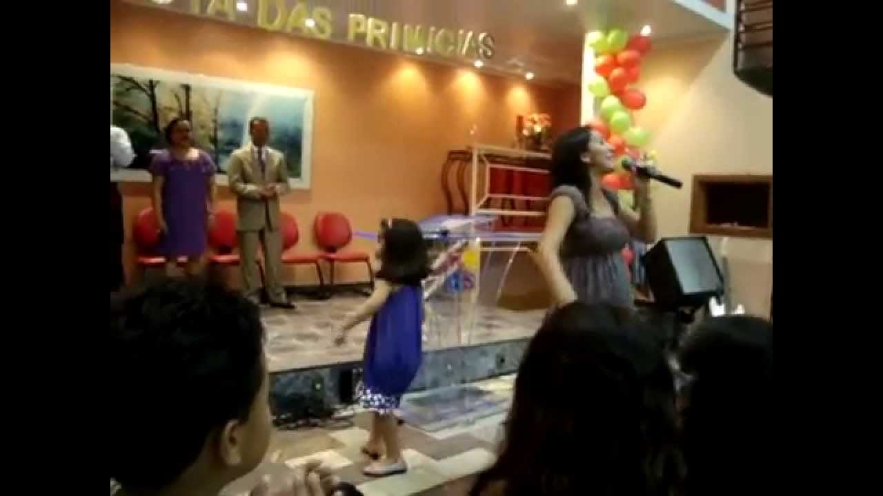 Sandrinha - Vaca Voadora (Ao Vivo) IEQ Jardim Pérola - Março/2010 - YouTube