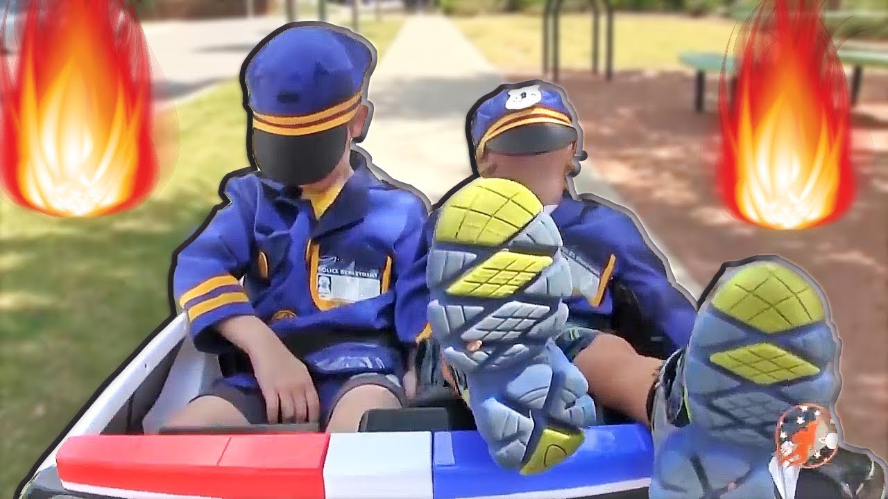 Little Heroes Classics - The Fire Engine, The Kid Cops, The Stealer and ...