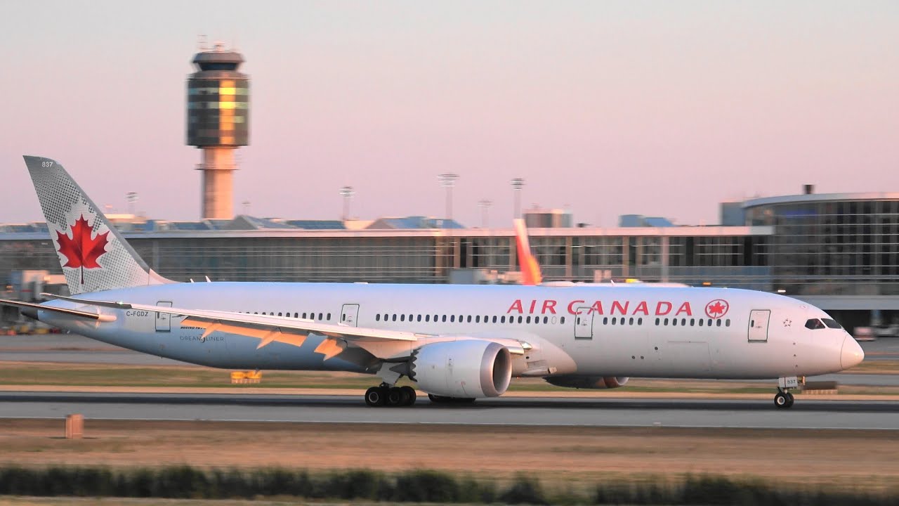 Air Canada Boeing 787 landing, taxiing in Vancouver - YouTube