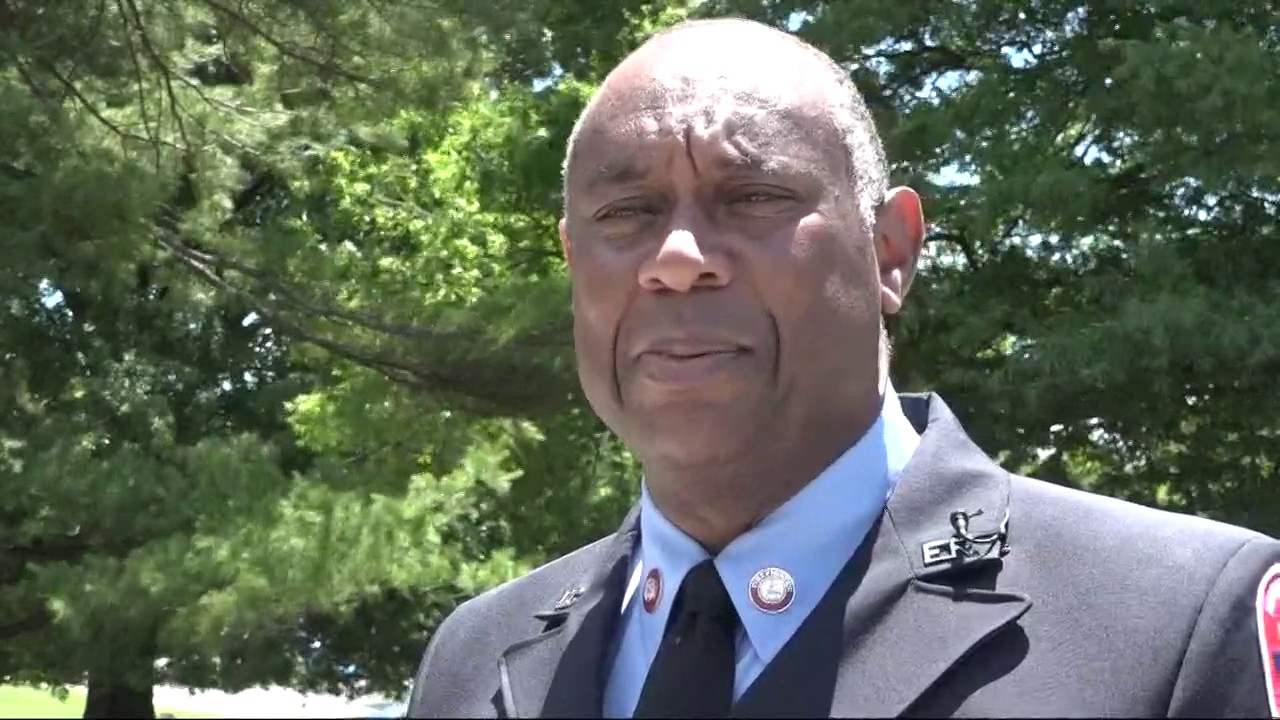 Nearly 60-year-old man becomes a new firefighter - YouTube