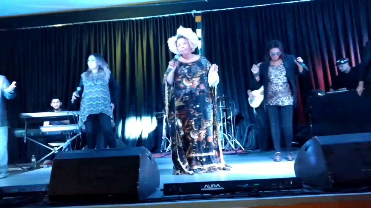 DEISE CIPRIANO EM UM DOS SEUS ÚLTIMOS SHOWS l HOMENAGEM A DEISE E AO ...