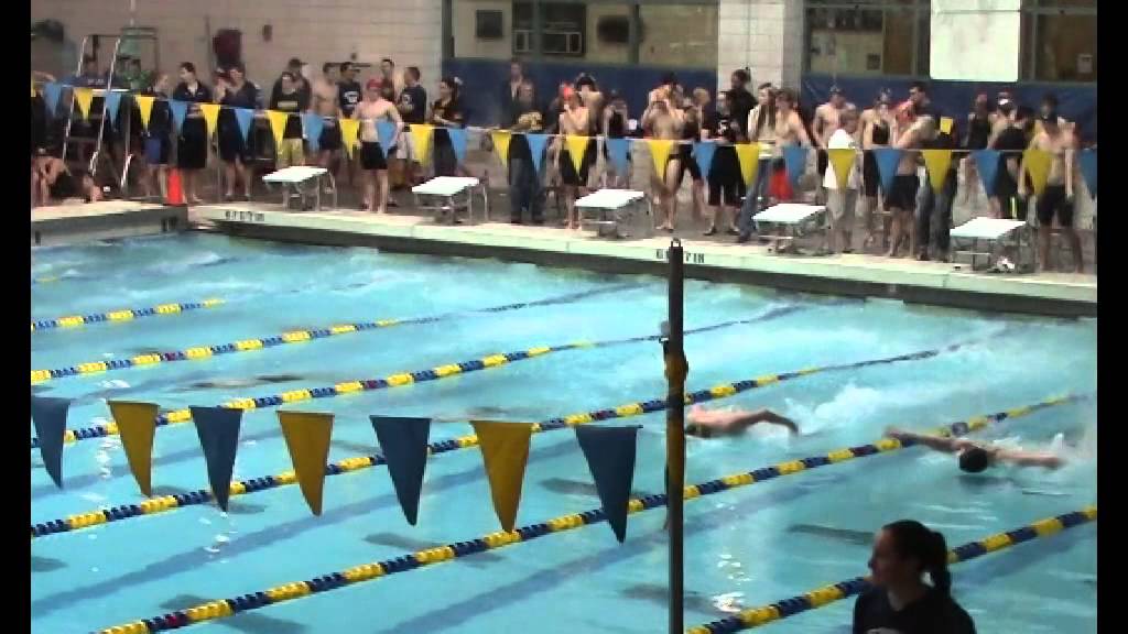 Dive Fail at College Swim Meet - YouTube