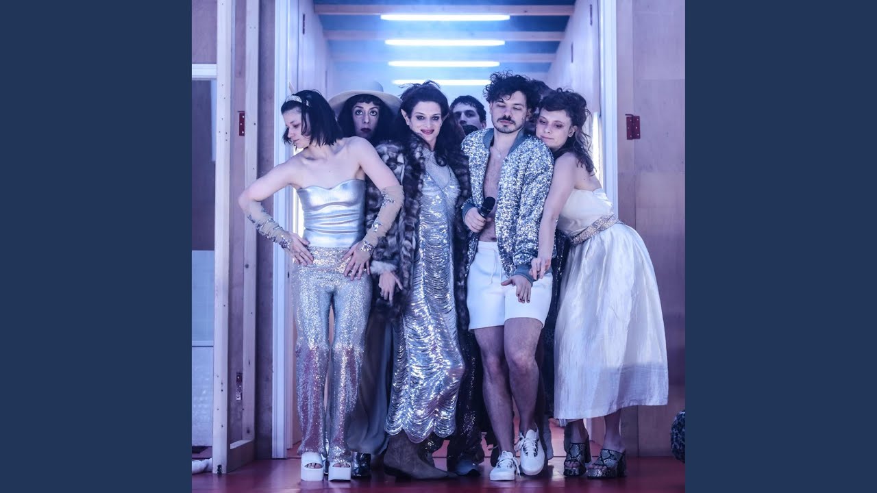 EXZTÁZIS - Equals (feat. Adél Jordán & Bence Béres) - YouTube