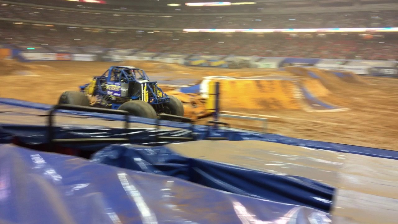 Monster jam Atlanta obsessed freestyle 3-5-17 - YouTube