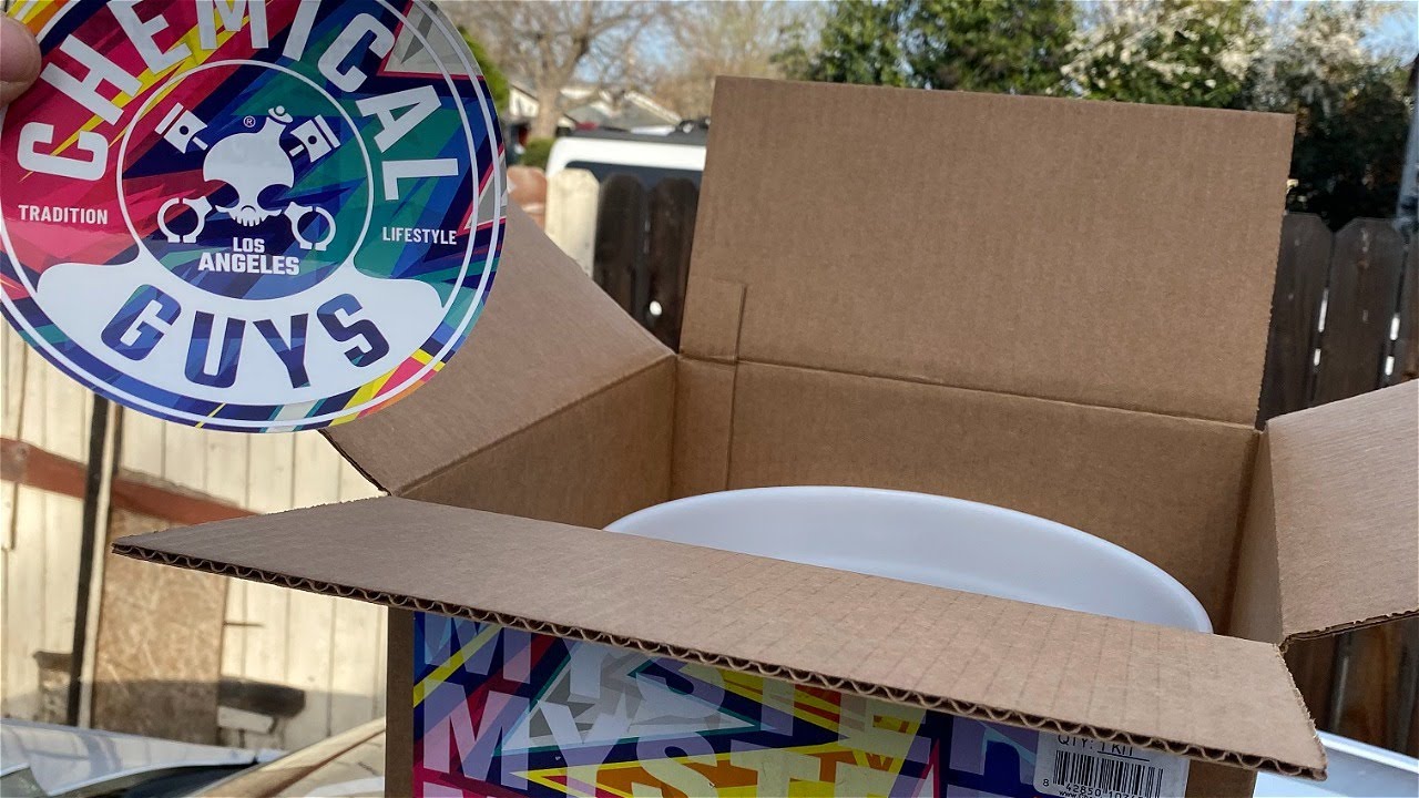 Chemical Guys Mystery Box Unboxing - YouTube