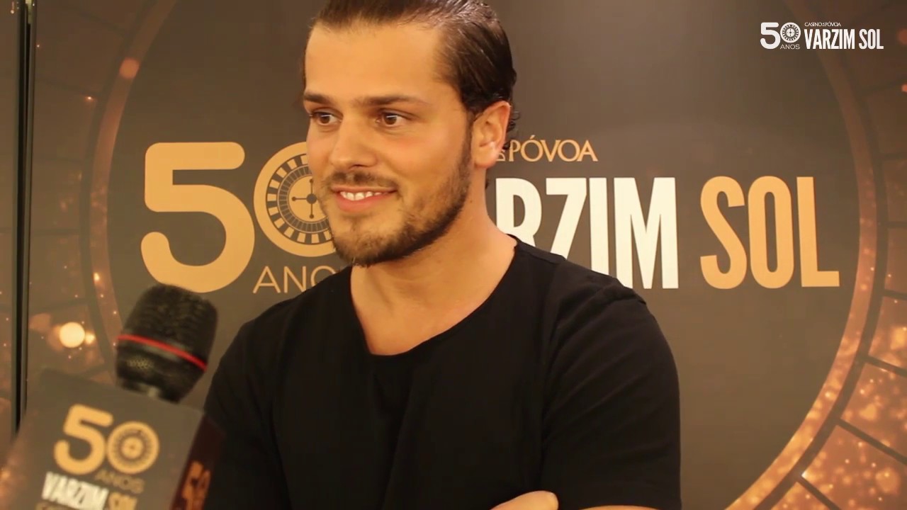 50 ANOS VARZIM SOL - Mickael Carreira - YouTube