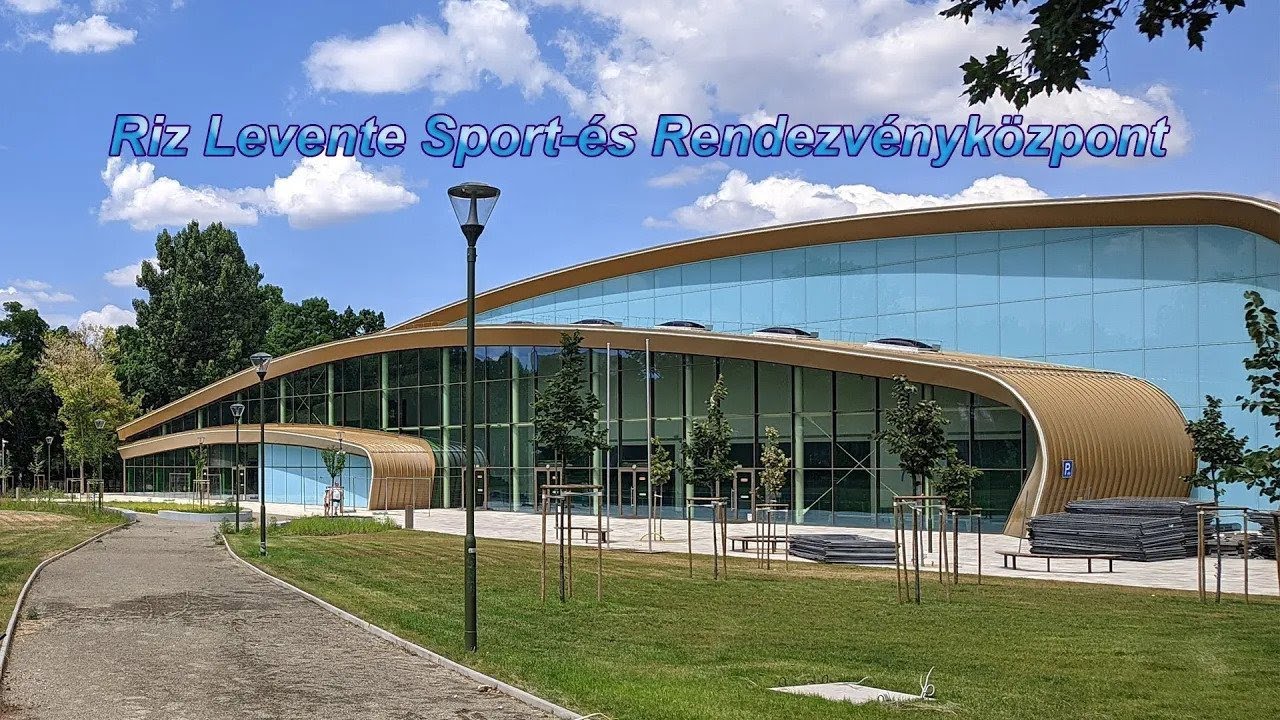 Riz Levente Sport- és Rendezvényközpont 17. kerület - YouTube