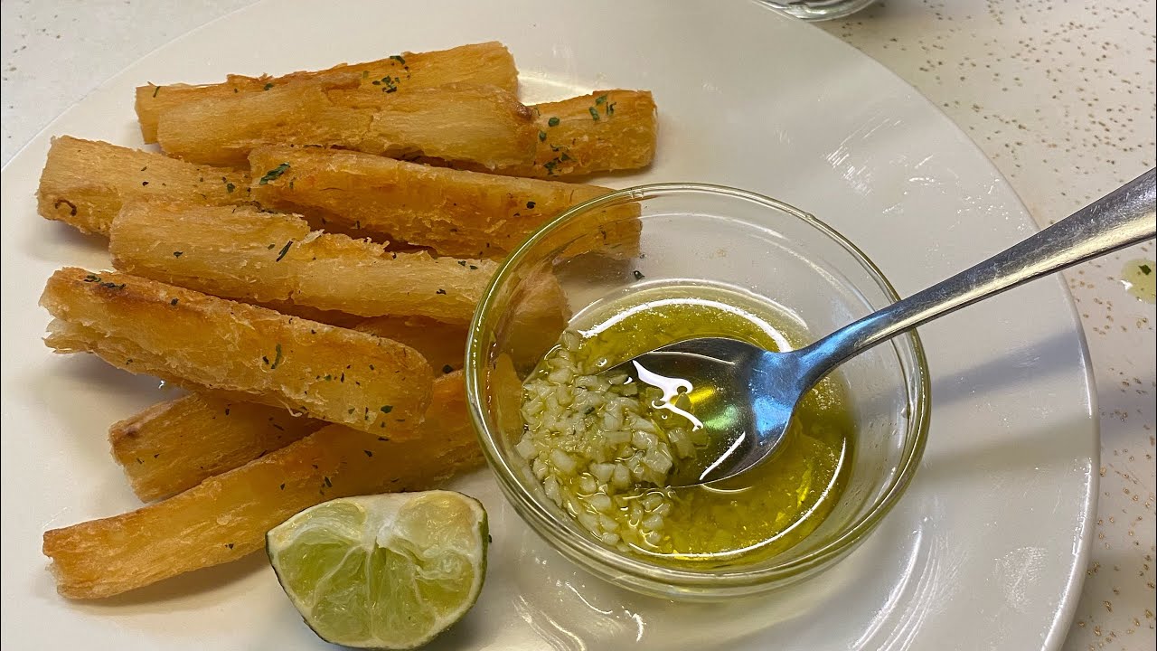 Yucca fries / Yucas fritas #yucafries #yucasfritas #yuca - YouTube