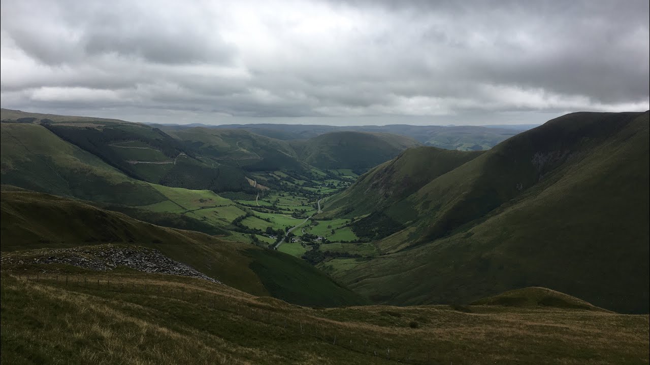 Mach loop Bwlch A470 - Waun O’er Ridge. North Wales - YouTube