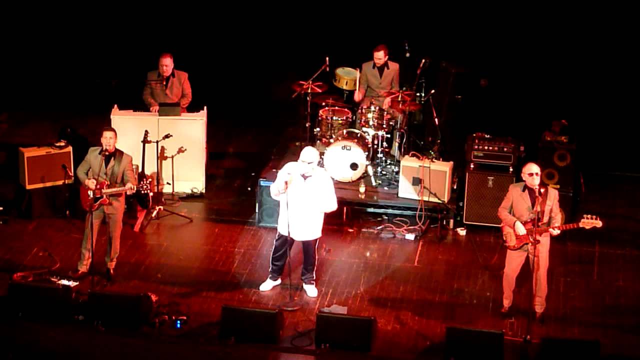 Out Of Time - Chris Farlowe - YouTube