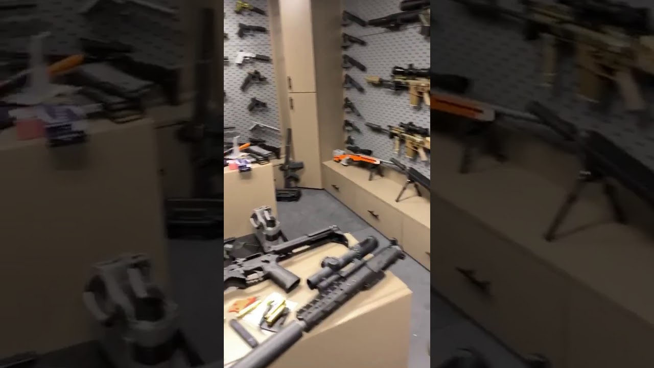 Dan bilzerian guns collection story on Instagram 20 Feb 2020 - YouTube