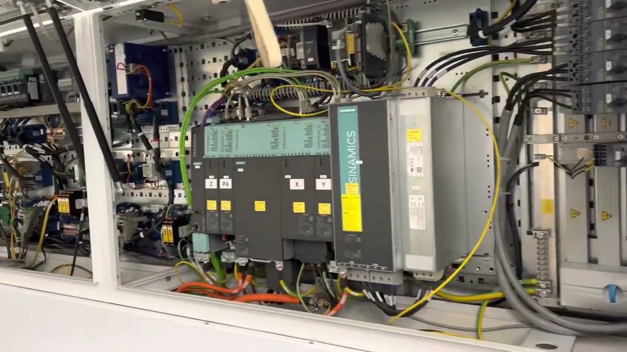 TRUMPF TruLaser 5030 Fiber Laser 6kW - YouTube