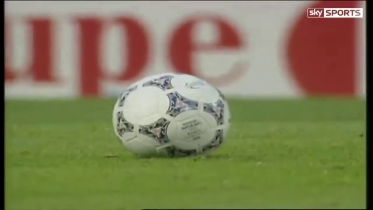 Roberto Carlos free kick meme - YouTube