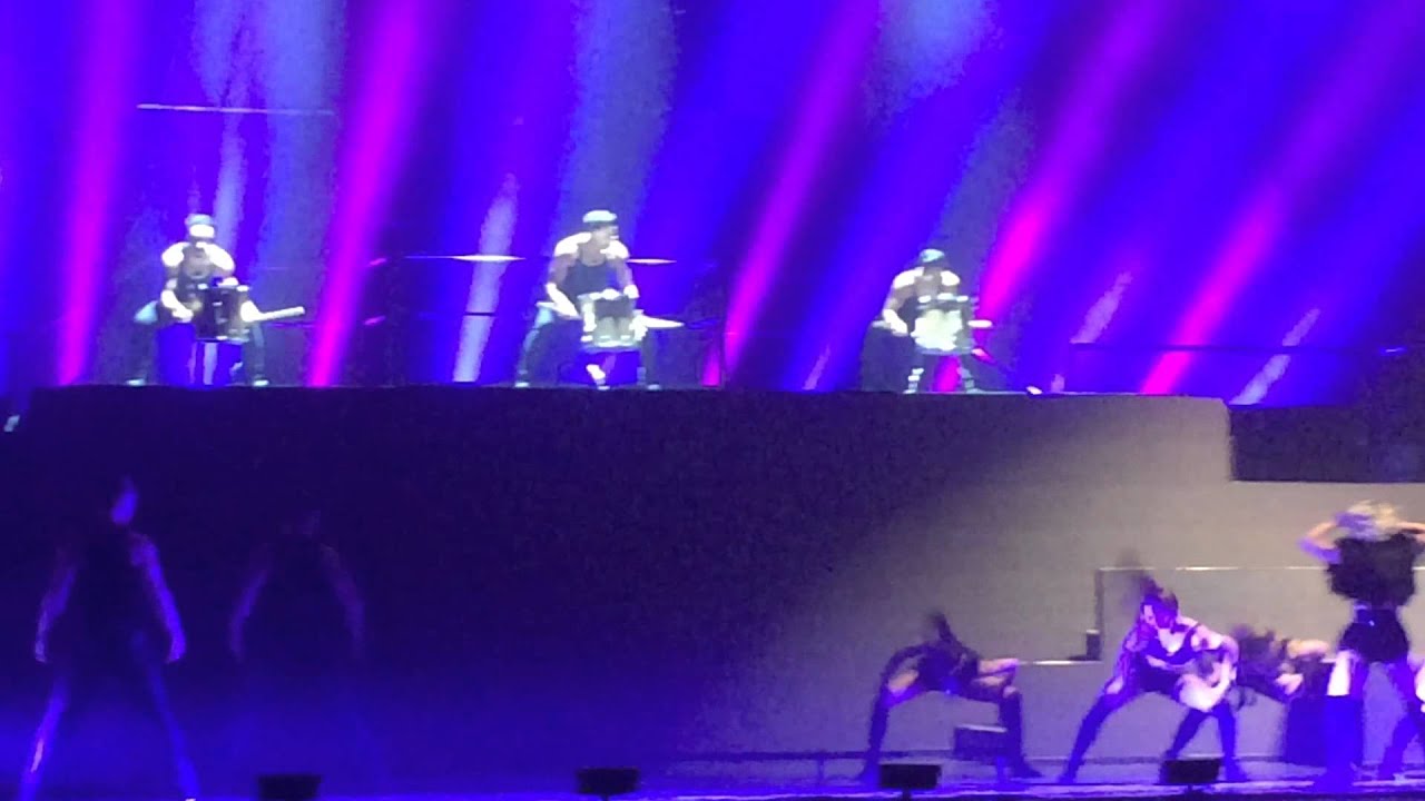 Move Live on Tour - Burnin' Up - YouTube