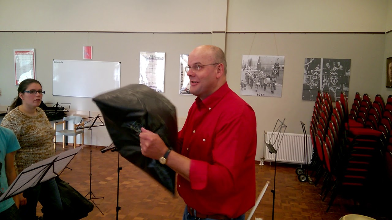 Muziekvereniging Concordia Schaijk John Derks oefenen themaconcert 2015 ...