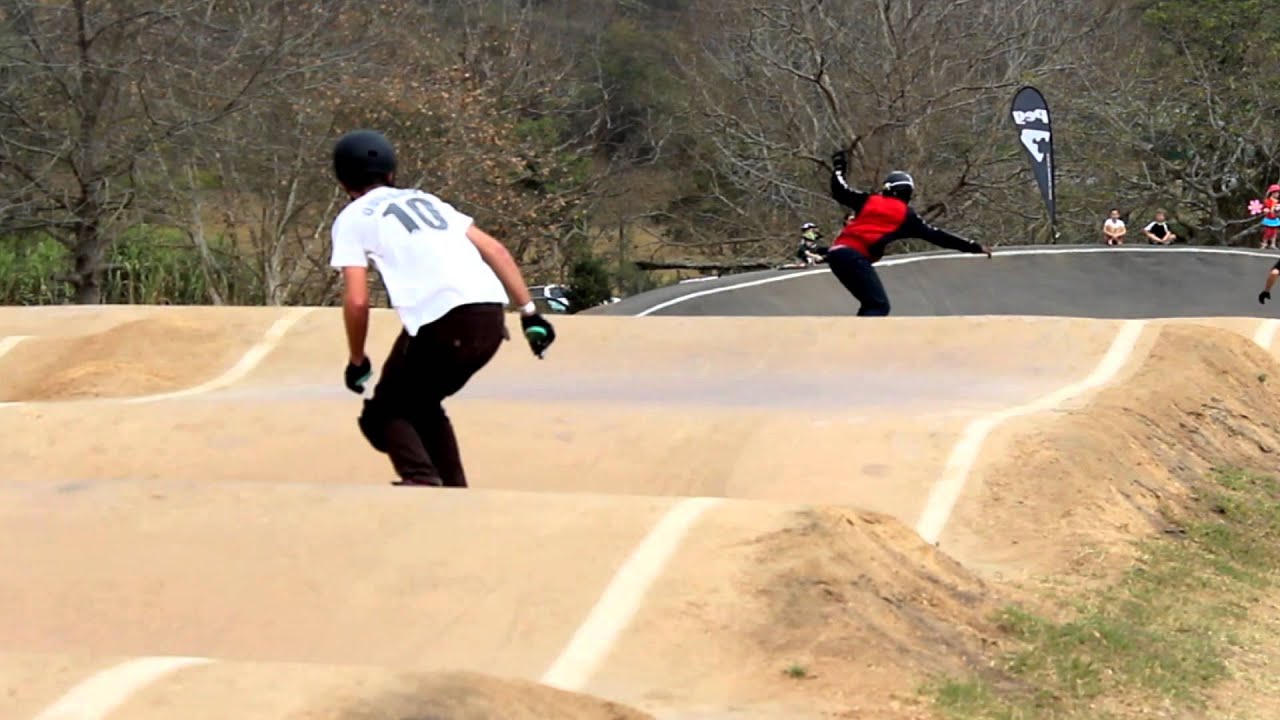 Red Bull dirt circuit presented by PEG 2014 - YouTube