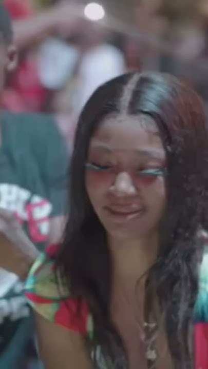 எங்க ஏரியா பார்ல சண்டை Girls Fight At Bar Shorts Trending