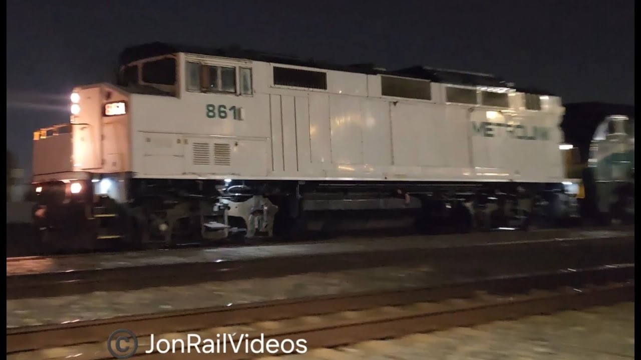 1/15/24 Pre: Metrolink F59PHR SCAX 861 leads M608 passes Los Nietos ...