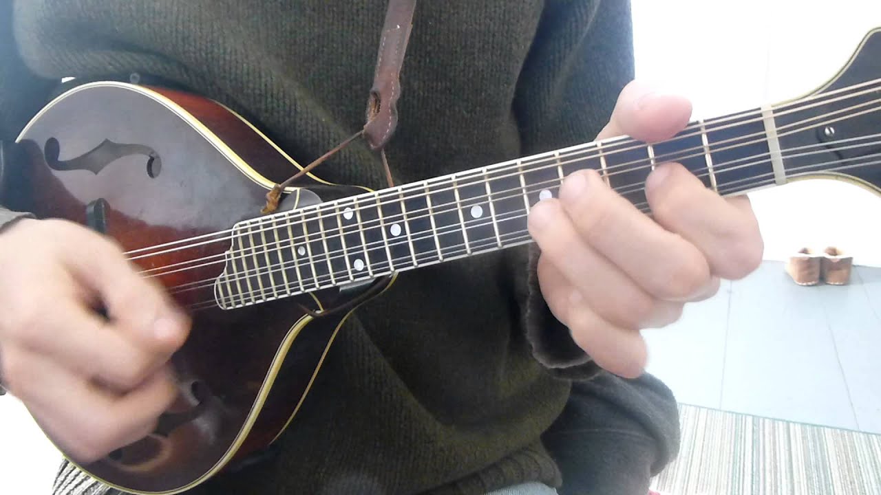 The New Found Out - Traditional Fiddle Tune on Mandolin - YouTube