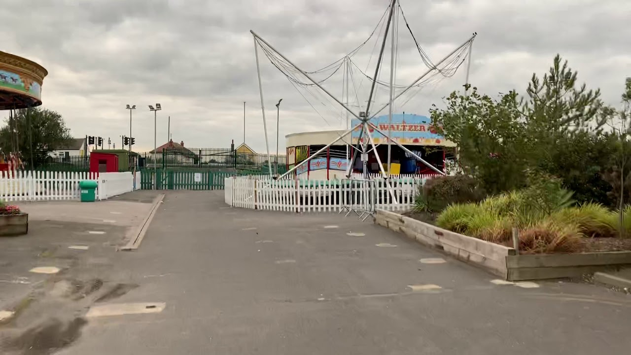 Butlins Skegness Fairground - YouTube