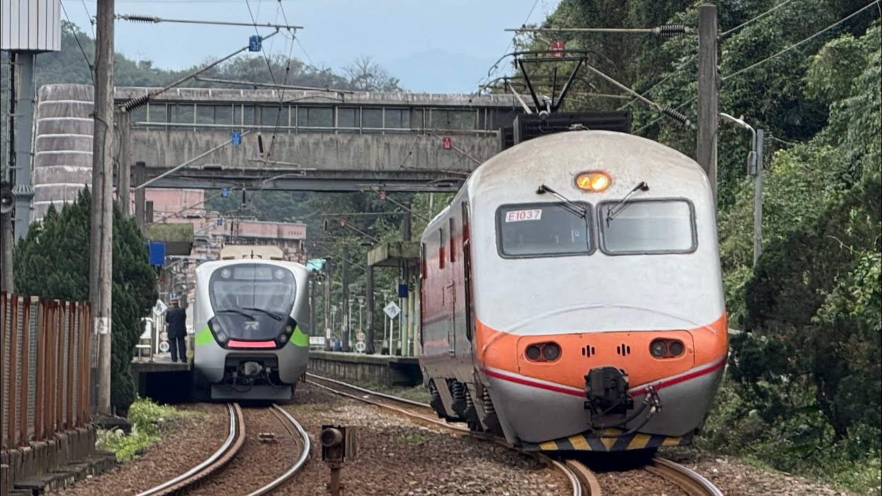 8115次 E1037+E1052！暖暖通過！ - YouTube