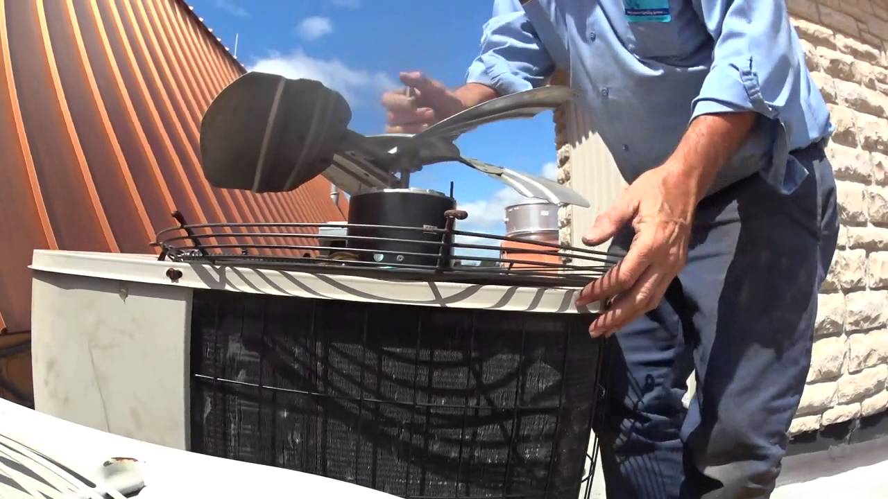 AC Unit Shakeing - YouTube
