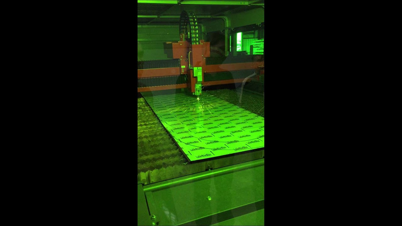 Bystronic 6kw Fiber Laser scan cutting - YouTube