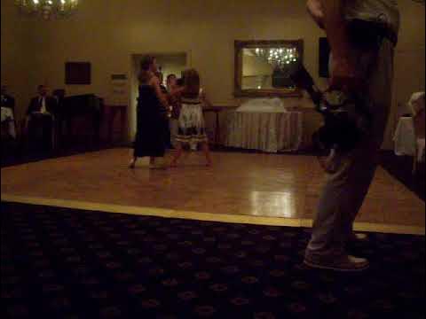 Kids dancing to Mr. Roboto - YouTube