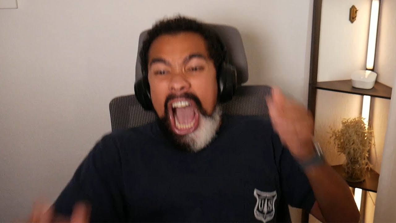 I KNOW FOR A FACT THIS GAME ISN'T SUPPOSED TO HAVE ME LOOKING LIKE THIS ...