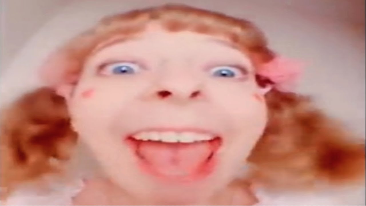 CRAZY MUFFIN TIME GIRL - YouTube