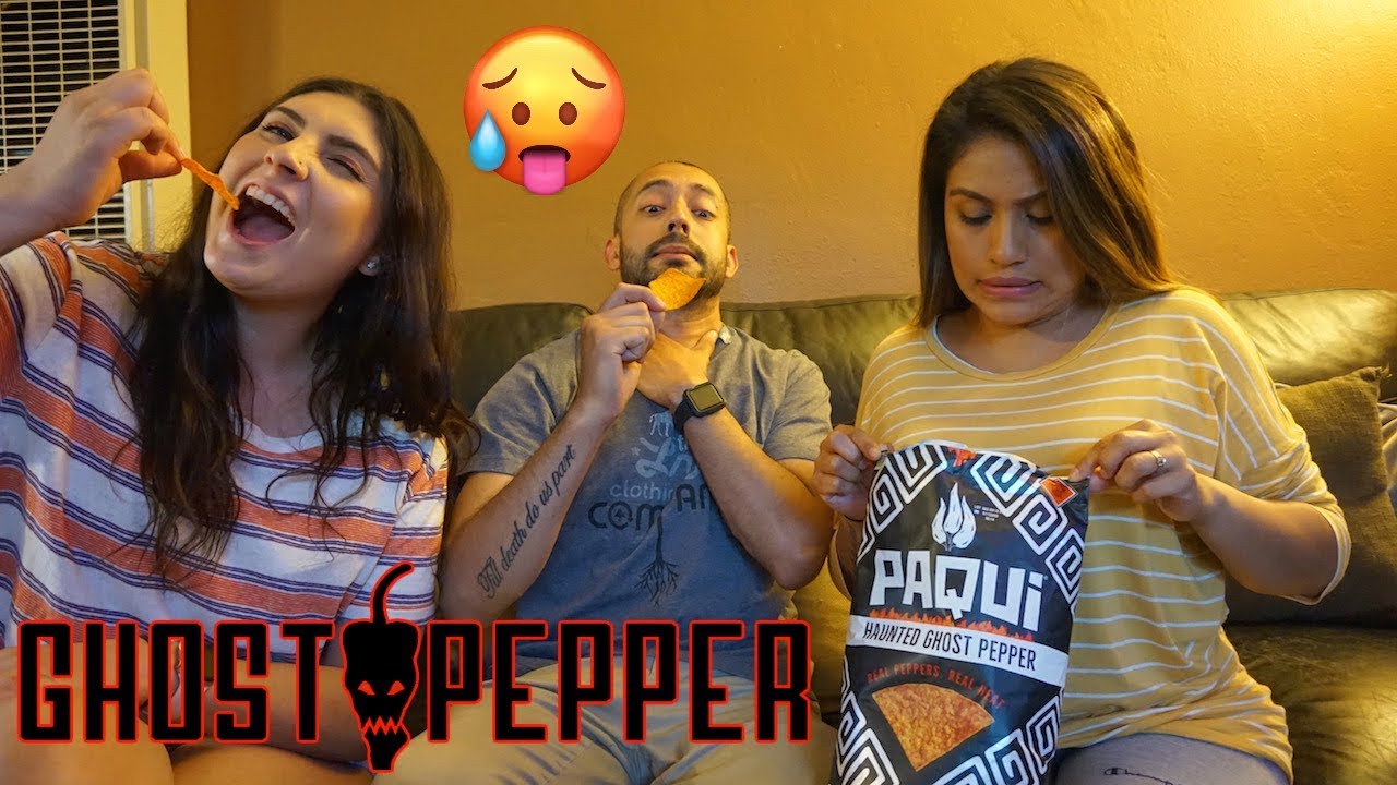 GHOST PEPPER CHIPS CHALLENGE / EXTREMELY HOT!!! - YouTube