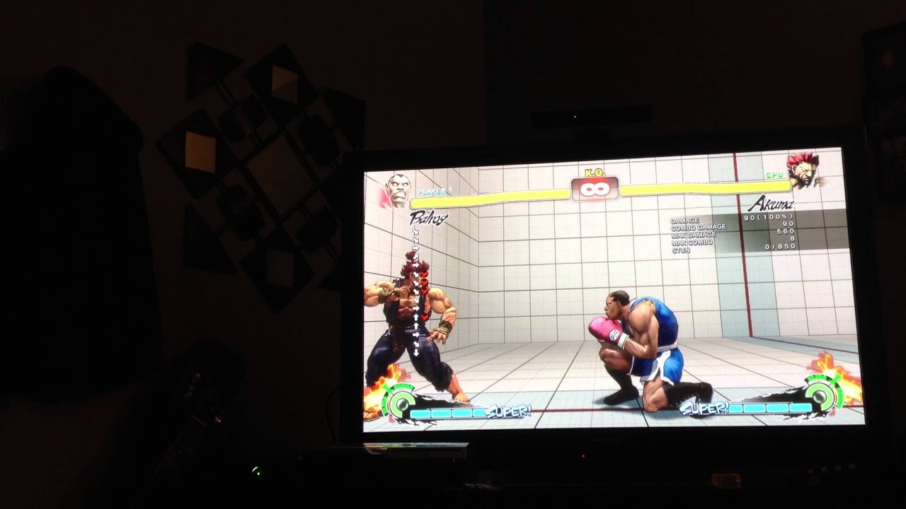 Super Street Fighter IV: Arcade Edition: Balrog (Boxer) Turn around ...