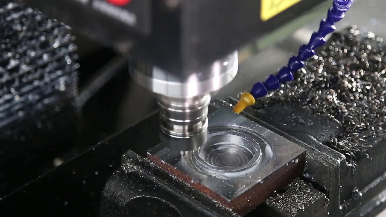 Modern High Speed CNC Milling Machine XK7124 Working from WMT CNC - YouTube