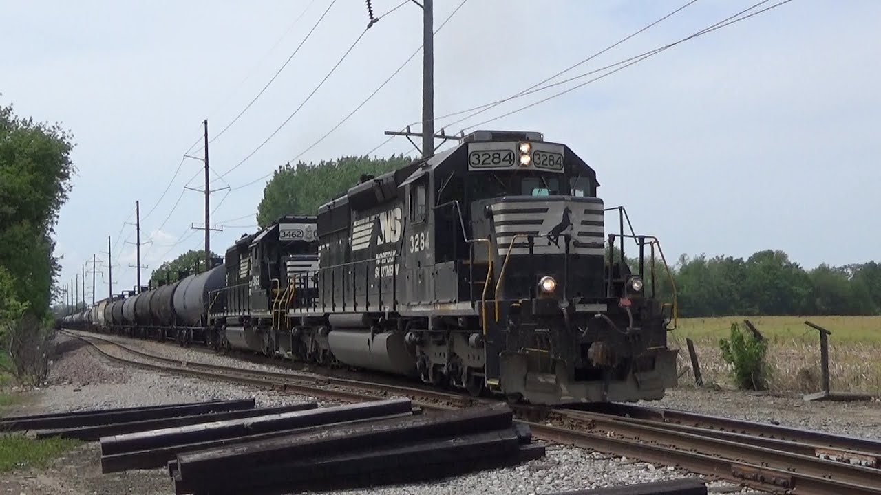 NS SD40-2 3284 w/ Nice P5 Leads Long ADM Local on 5/19/22 - YouTube