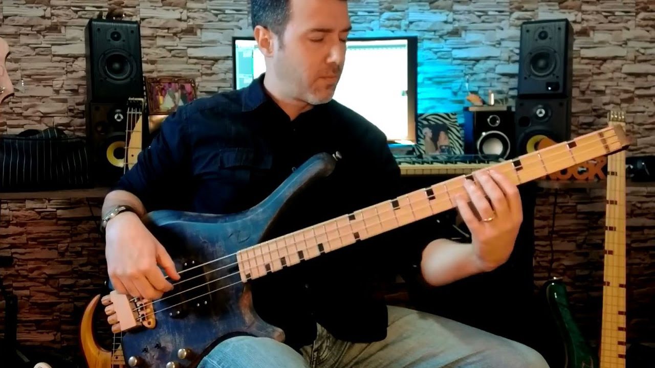 3 AMAZING NON STOP 16th NOTE FUNK GROOVES - YouTube
