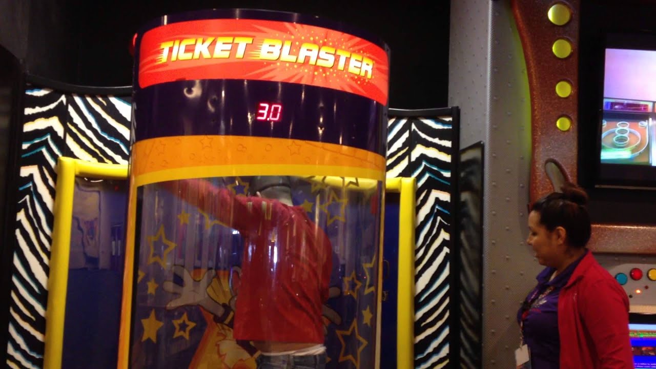 Nico Ticket Blaster Chuck E Cheese - YouTube