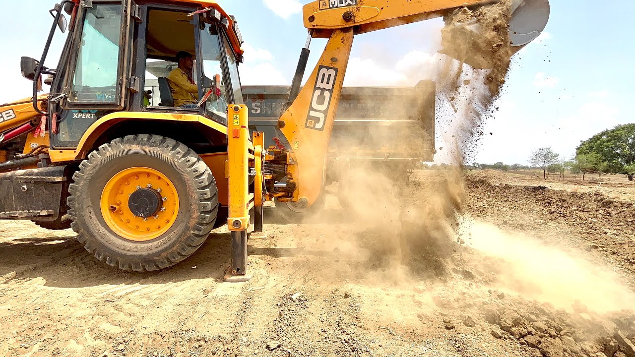 Jcb 3dx Backoe Loader Loading Sand In Tata Havya | jcb Loading Mud ...