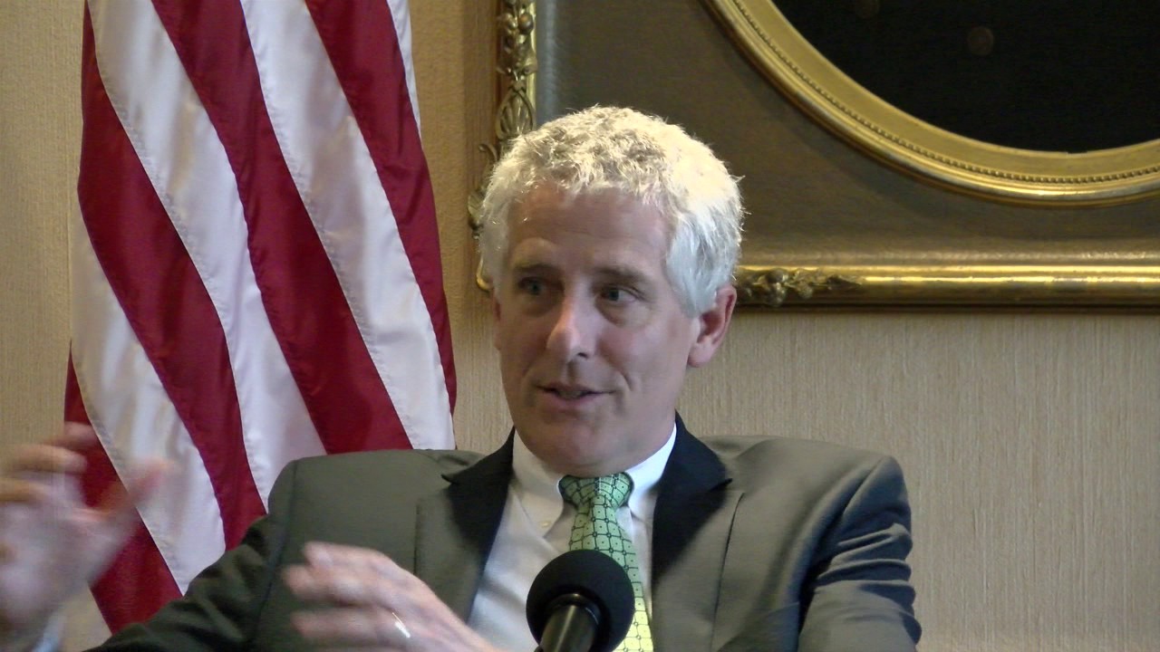 LLCC board candidate: Gordon Gates - YouTube