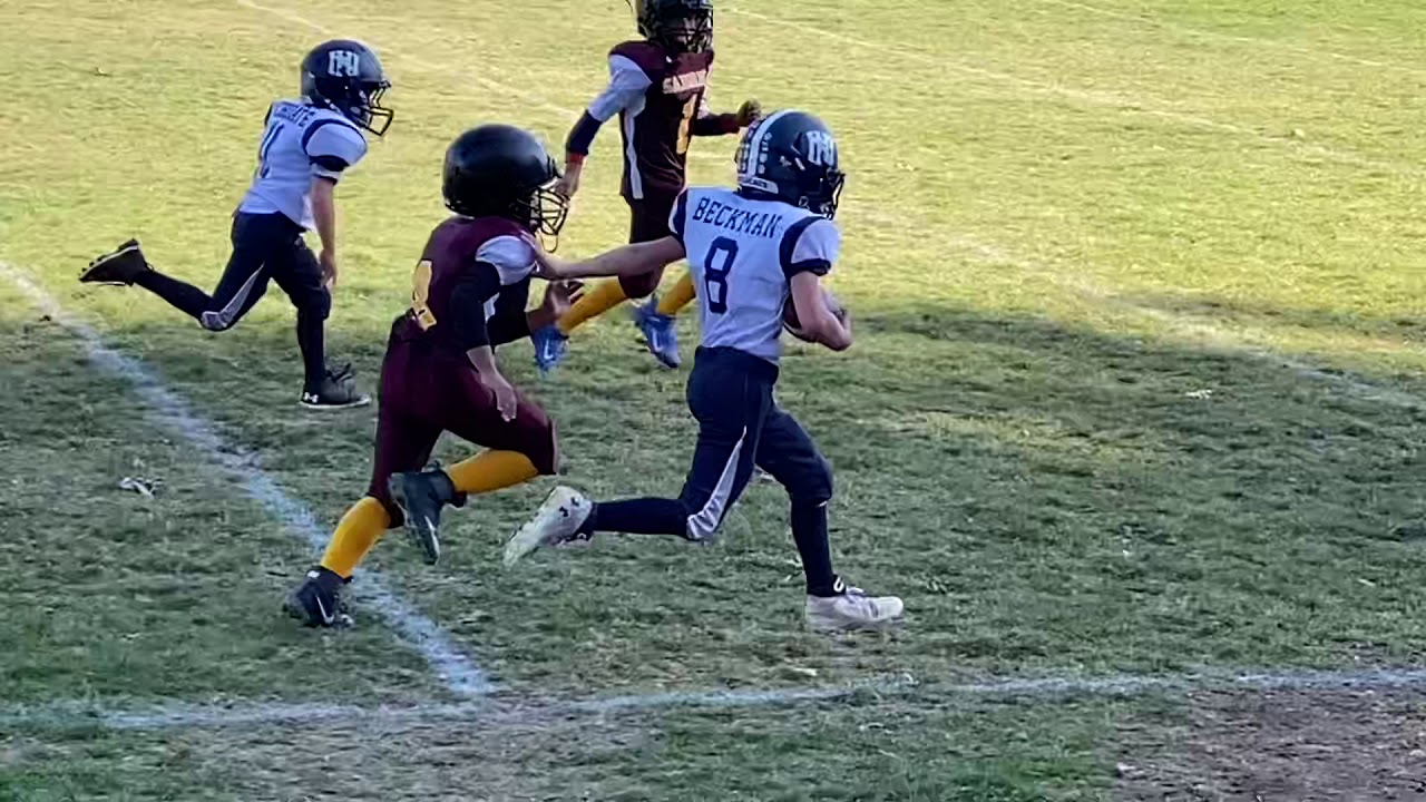 8U youth football - YouTube