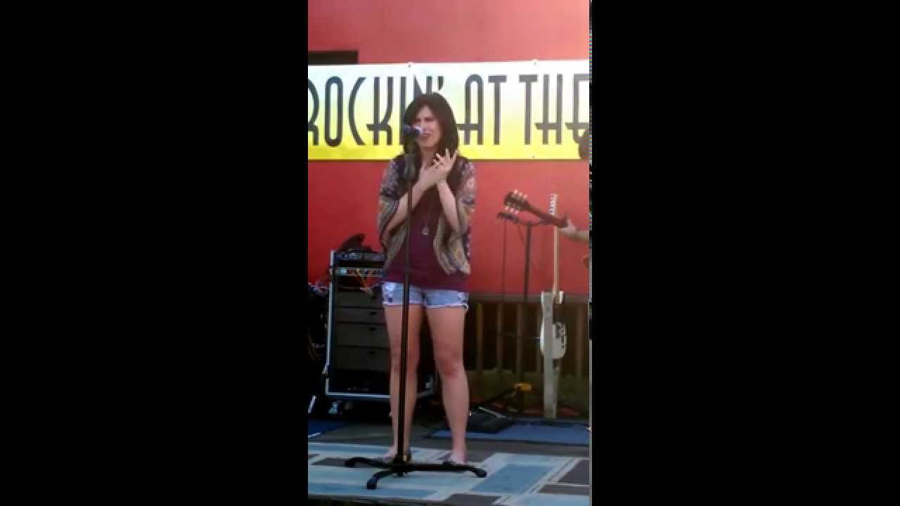 Amanda Jones and the Family Band - YouTube