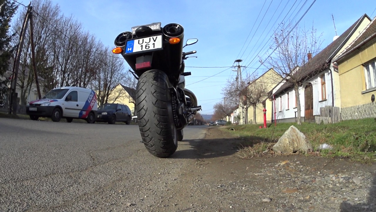 Yamaha MT 01 Dam exhaust - YouTube