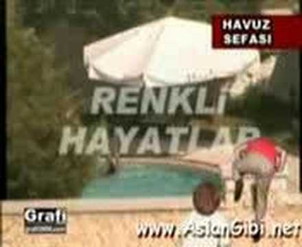Koca Kafalar - Hülya avşar üstsüz görüntüleri