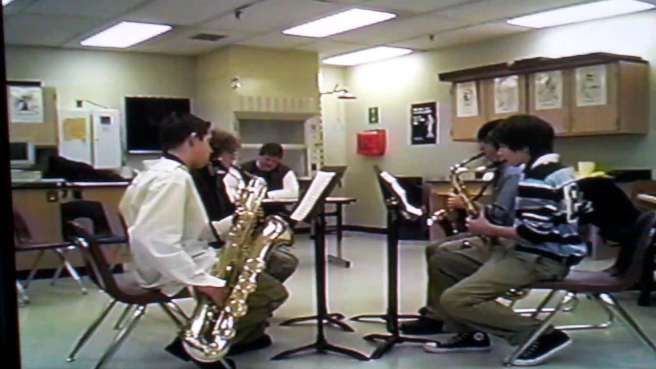 4 guys...4 saxophones - YouTube