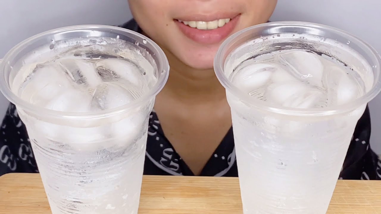 ASMR Drinking Super Cold Water, Drinking Sound - YouTube