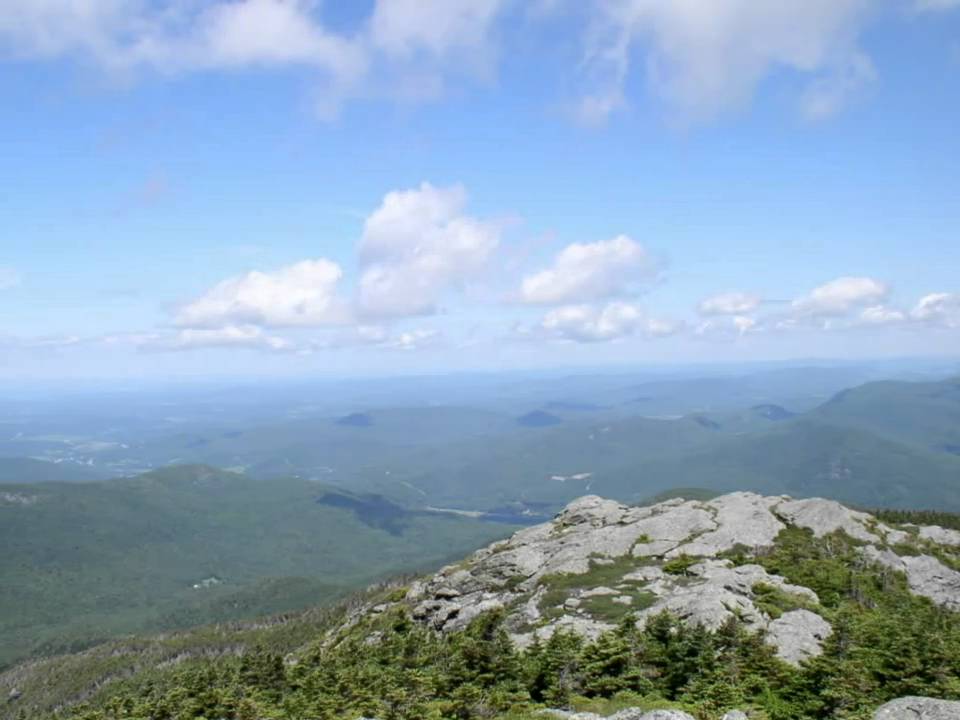 Vermont - Camel's Hump, hike with "Sunshine".wmv - YouTube