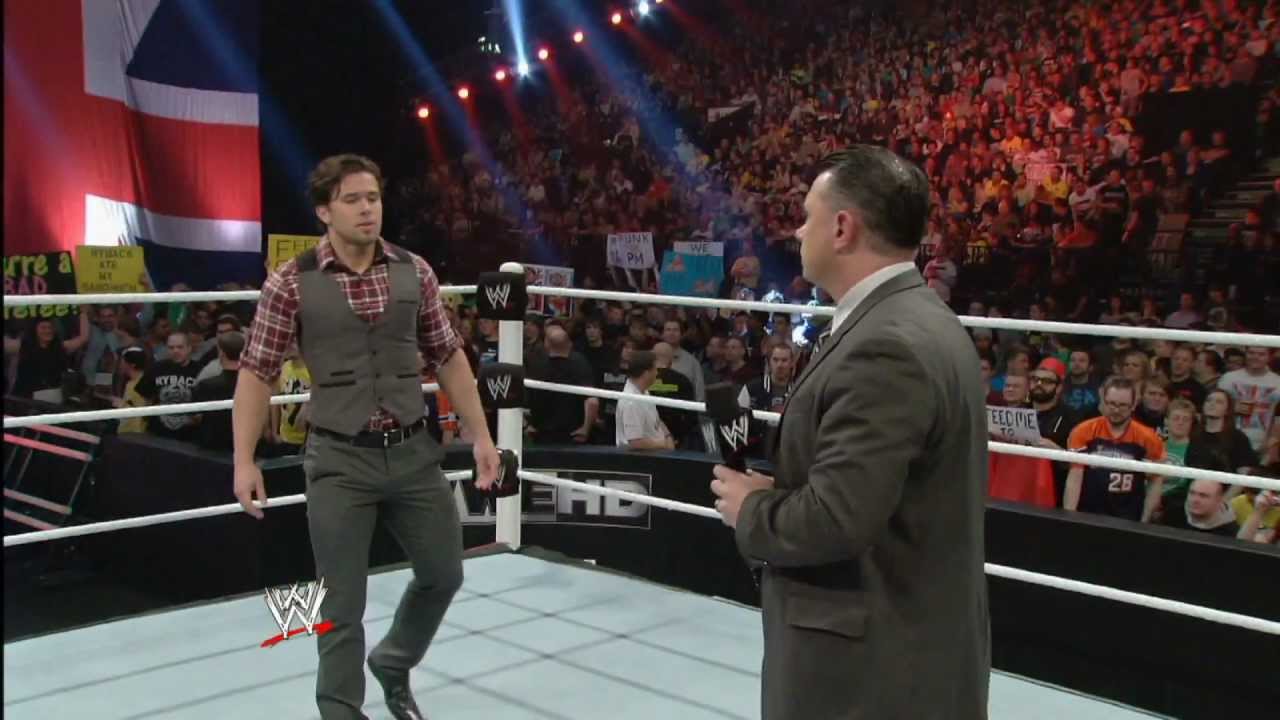 WWE The Brad Maddox experience - YouTube