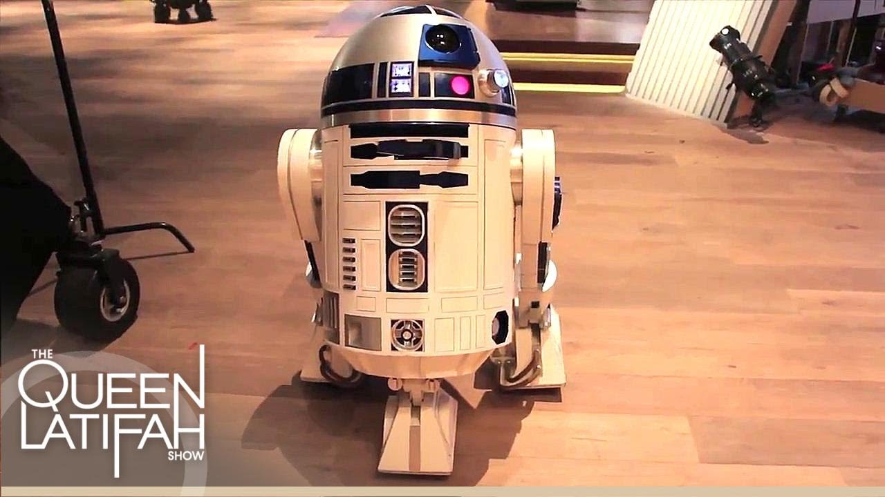 The Droids Dance! | The Queen Latifah Show - YouTube